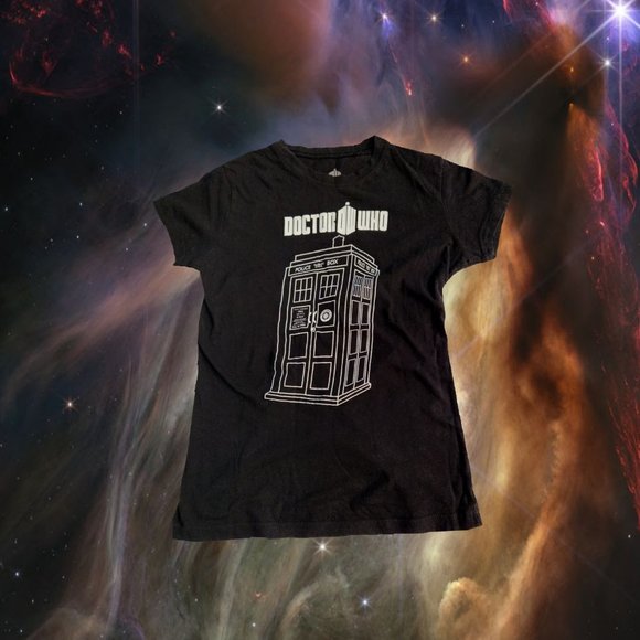 Ripple Junction | Tops | Doctor Who Black And White Tardis | Poshmark